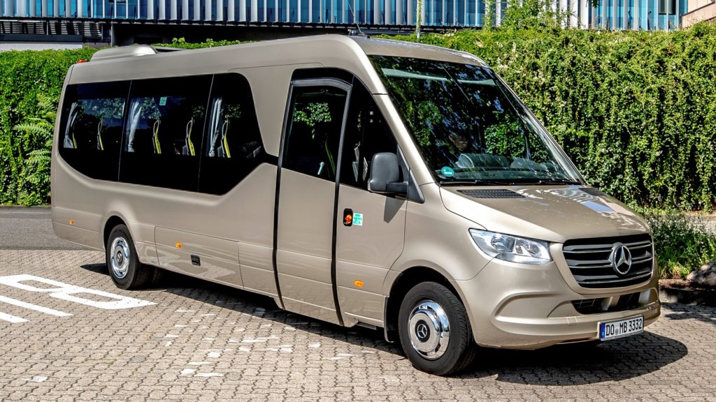 Mercedes-Benz prezintă Sprinter Travel 75 - Cargo & Bus