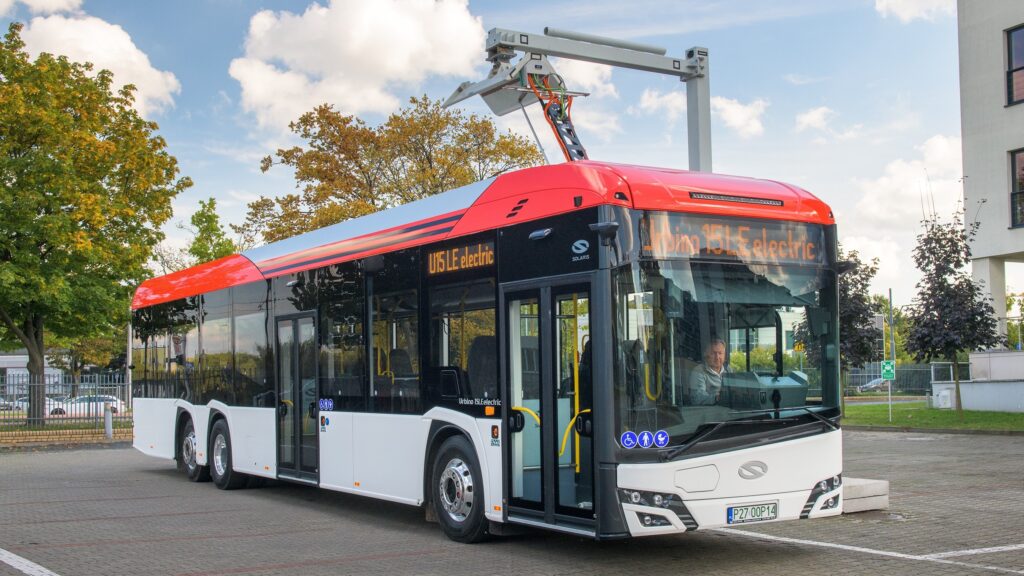 Urbino 15 LE Electric, primul autobuz Solaris dezvoltat pentru emisii ...